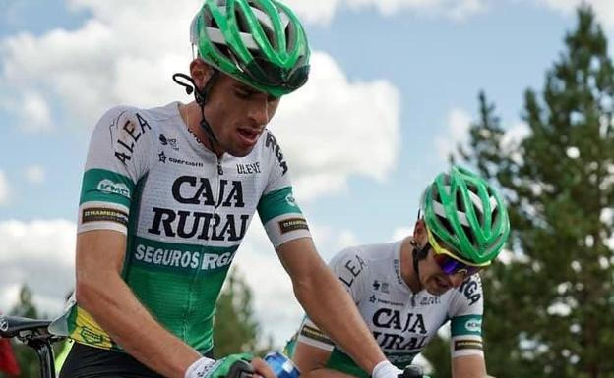 Álvaro Cuadros se siente «al cien por cien» en una Vuelta que afronta «con muchas ganas» | Ideal